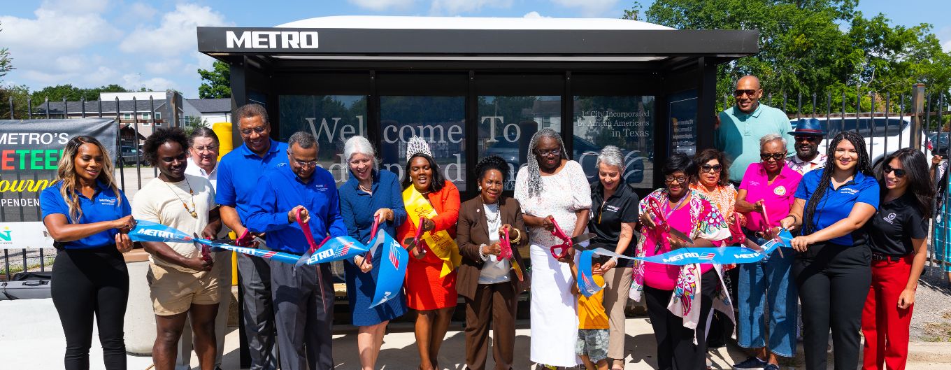 New METRO Bus Shelters Pay Tribute to Independence Heights Rich History